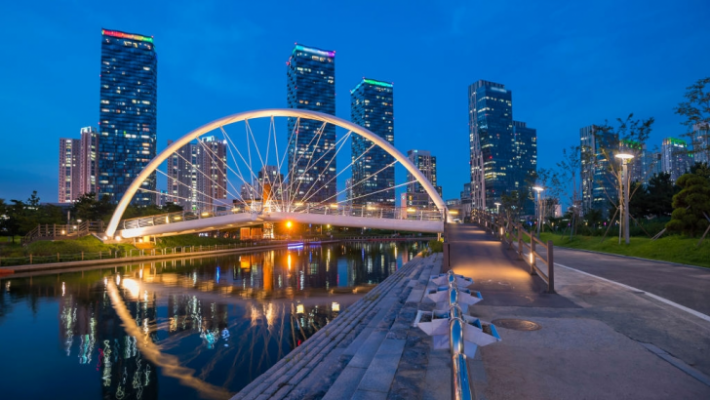 Is Seoul Safe for Travel RIGHT NOW? (2025 Safety Rating)