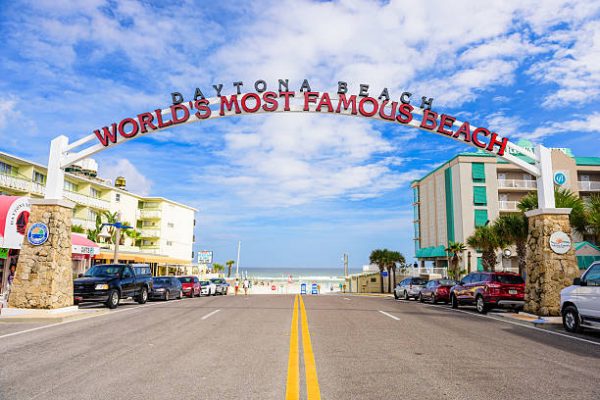 10 Most Dangerous Cities in Florida (2025 Updated)