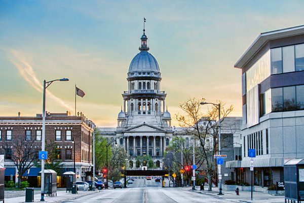 10 Most Dangerous Cities In Illinois (2025 Updated)