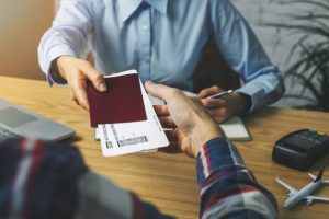 7 Best Online Travel Agent Training Programs + Full Guide