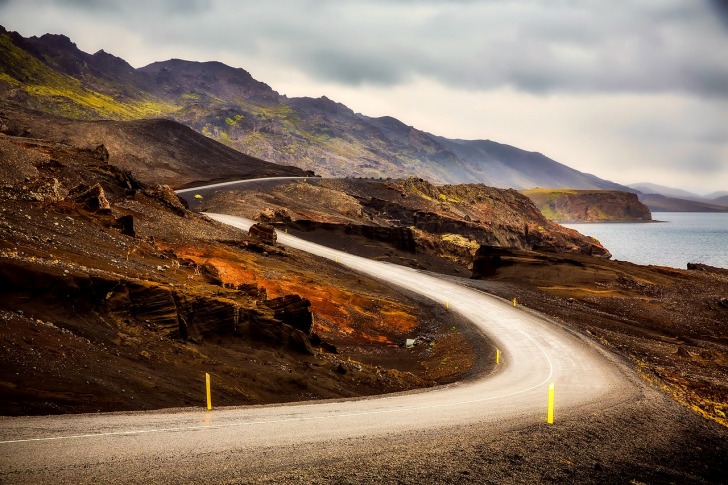 10 Best Places for Road Trips in the World (2026 Updated)